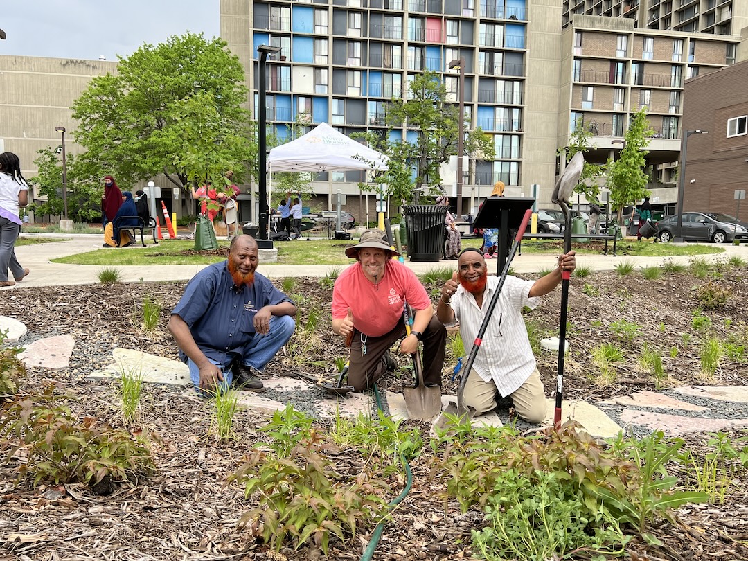 Creating Sustainable Green Space With Community | Metro Blooms